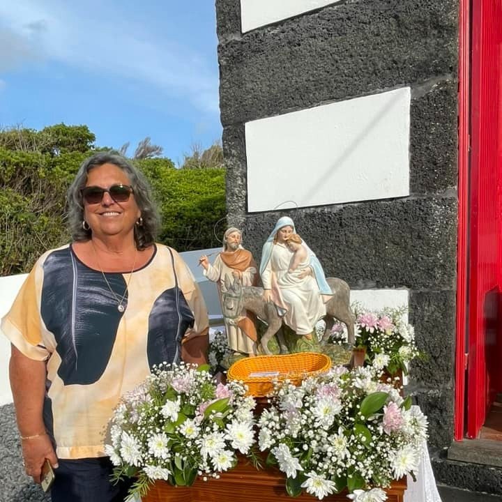 Maria Rosa: Artista - Jose Art Gallery