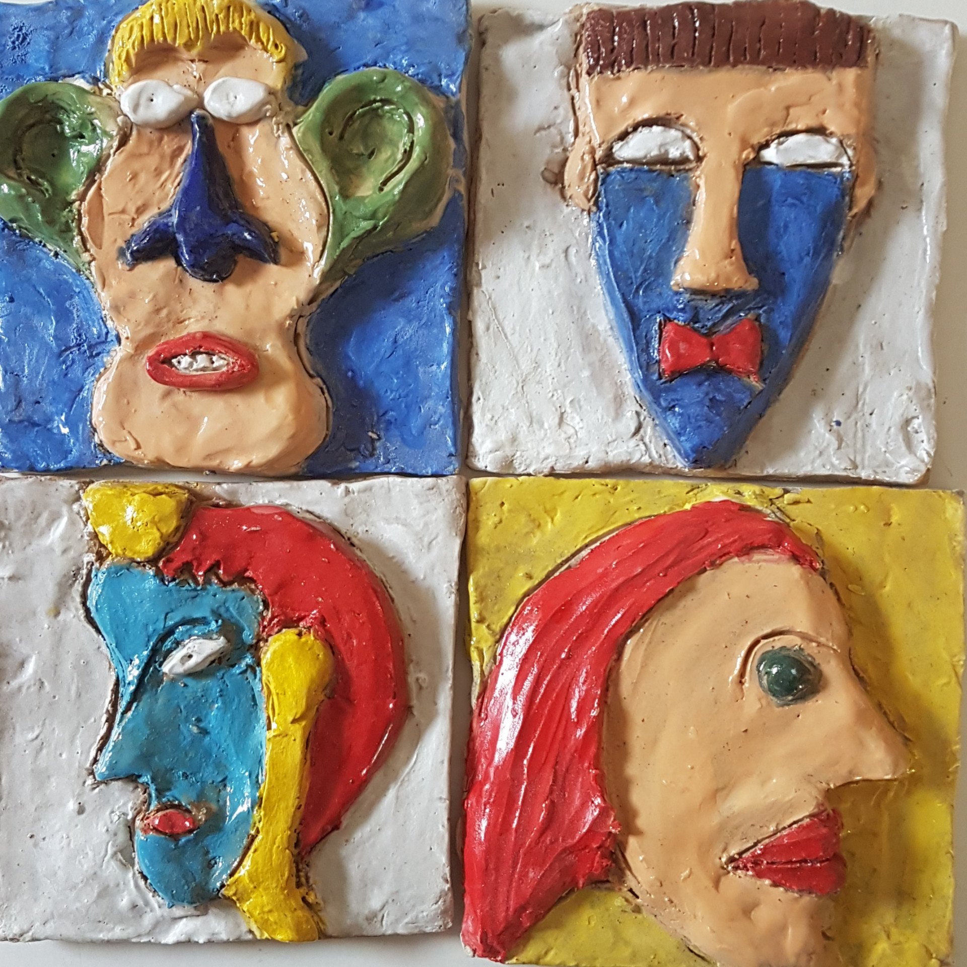 4 colored tiles Sculpture - Dan Shiloh - Jose Art Gallery