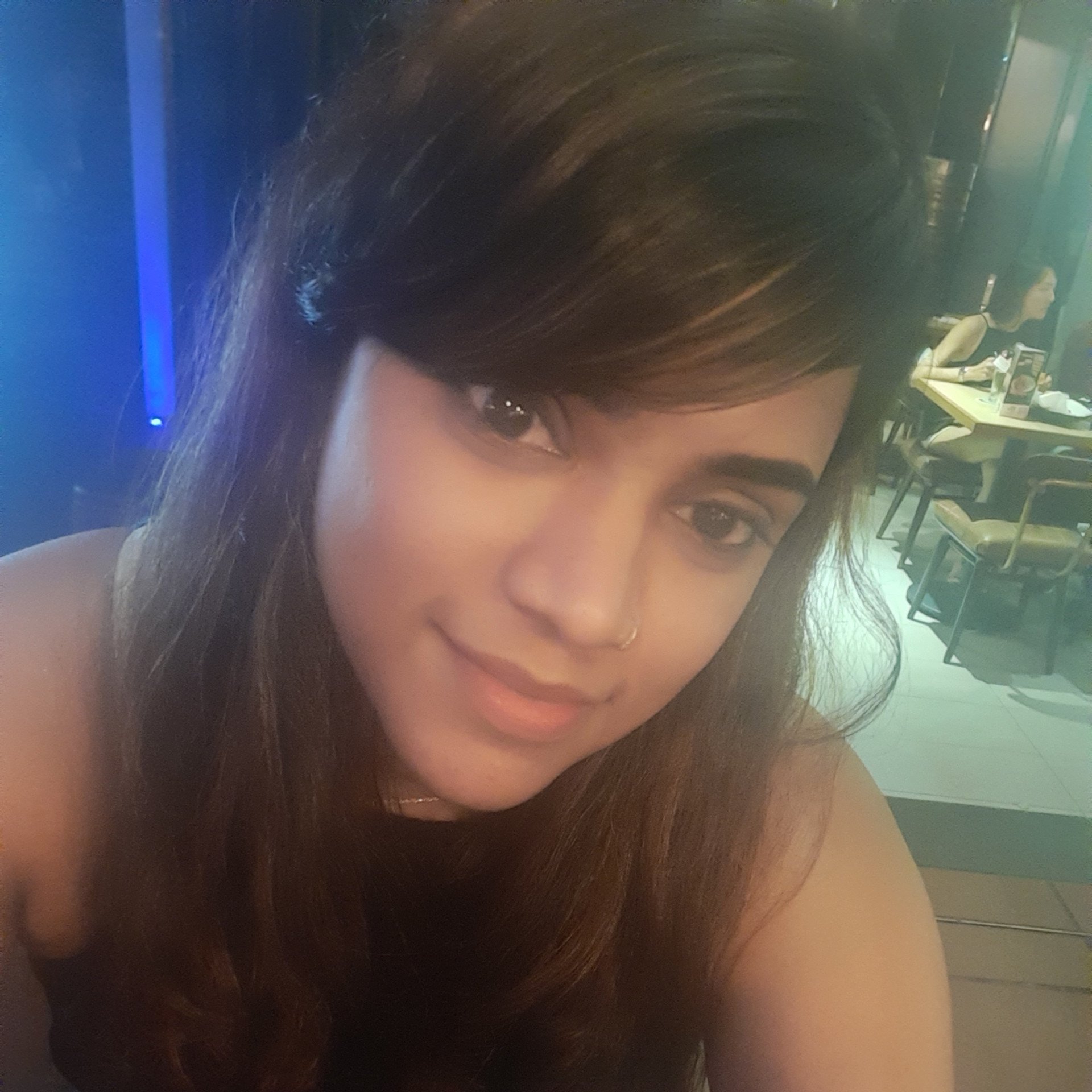 Pari: Artist - Jose Art Gallery