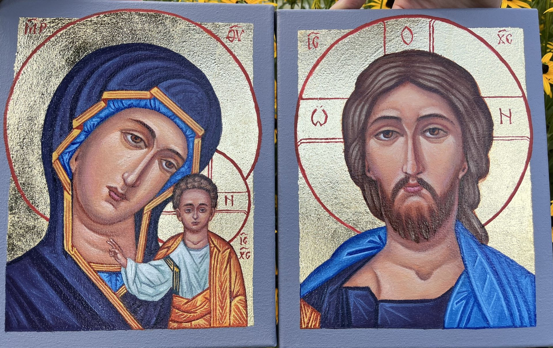 Religious Icons Of Mary Virgin Mary With Child Jesus Christ , Smiling