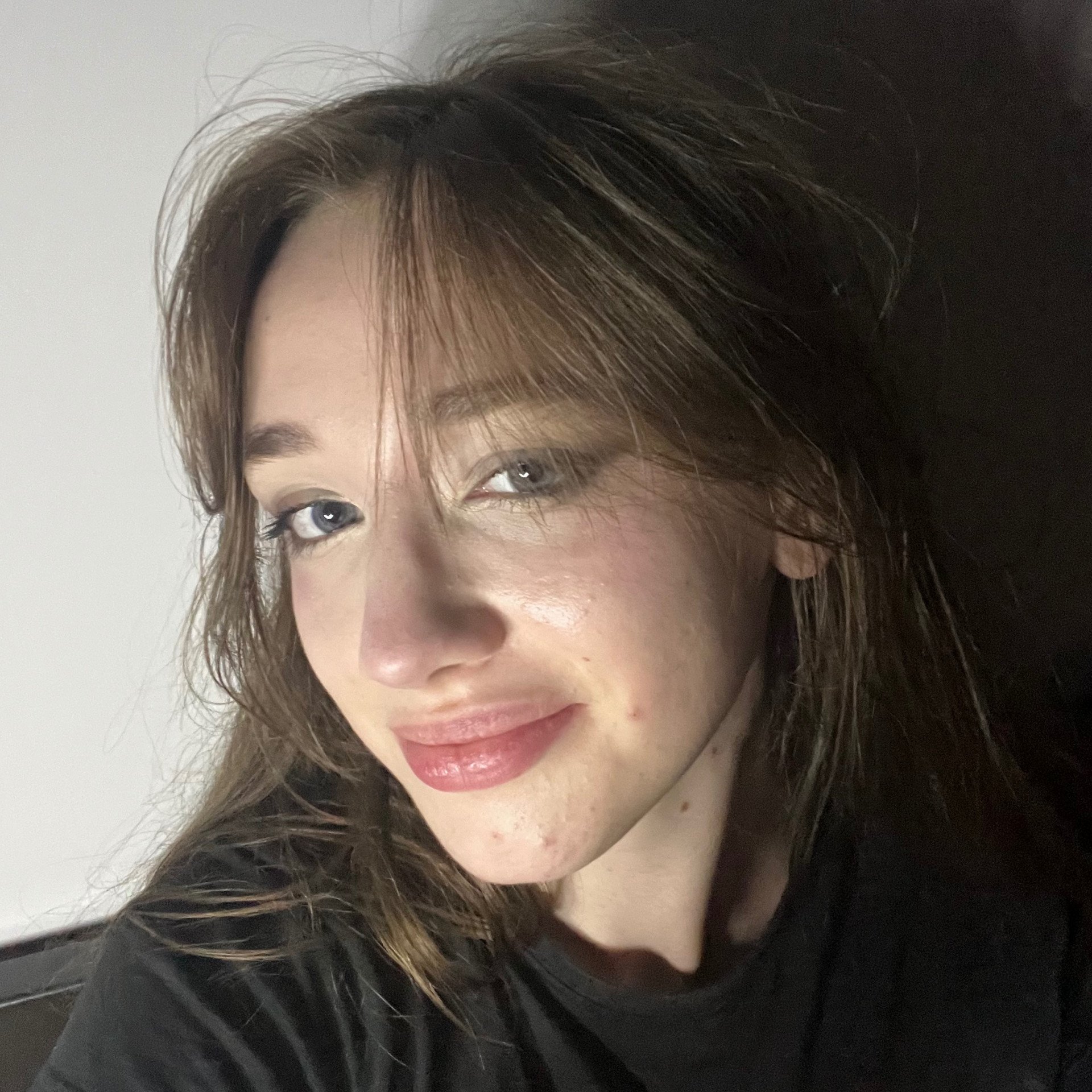 Halyna Kliuchuk: Artist - Jose Art Gallery