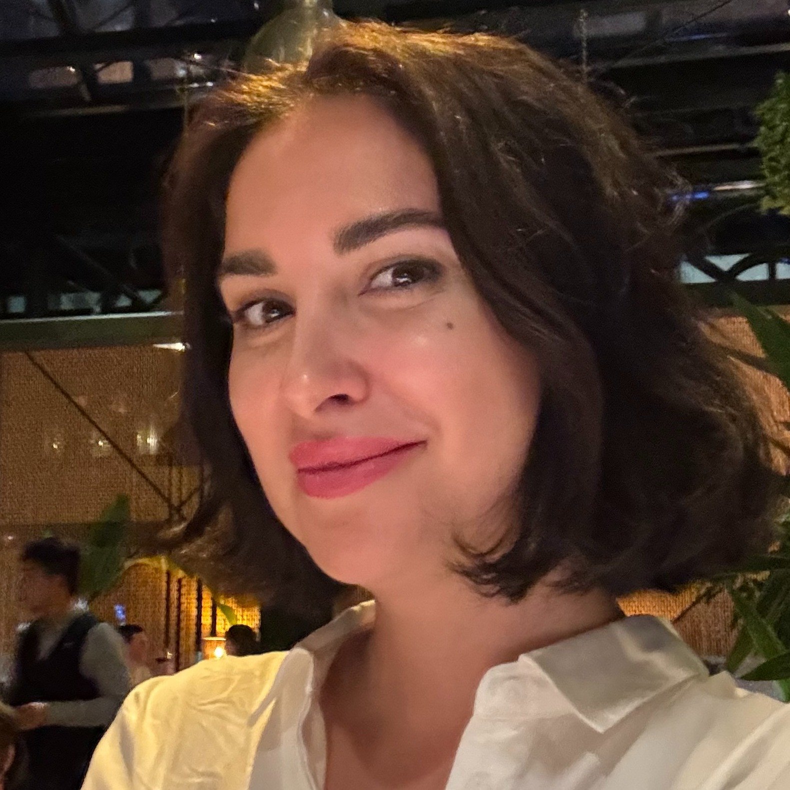 Dasha Vong: Artist - Jose Art Gallery