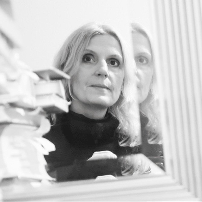 Marta Janiak: Photographer - Jose Art Gallery