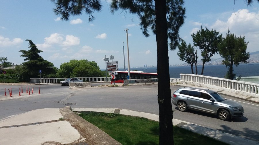 City View of İzmir: United Nations Avenue Painting by Kamil Murat