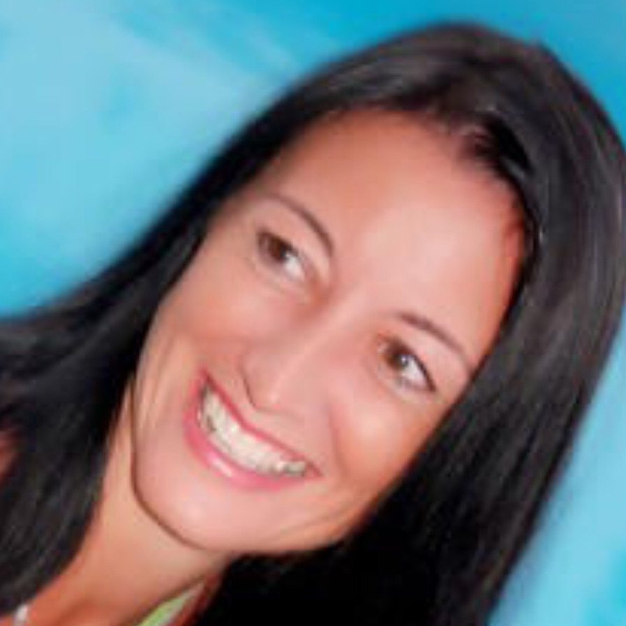 Lisa Thaxter's Instagram, Twitter & Facebook on IDCrawl