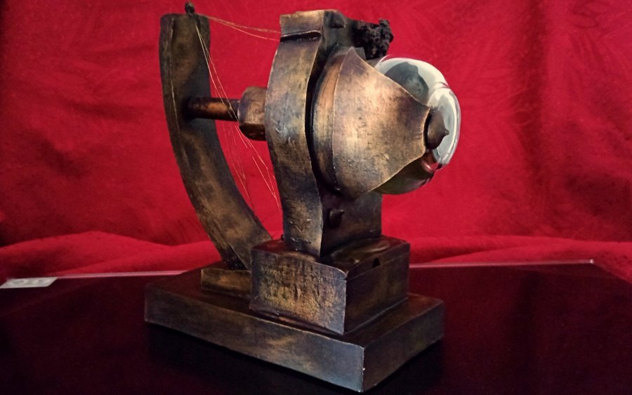 LIQUID FIRE - EAST ROMAN Sculpture - ANGEL PIANGELO