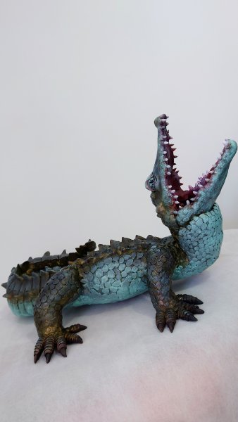CERAMIC Crocodile Sculpture Sculpture - Max Sculpt