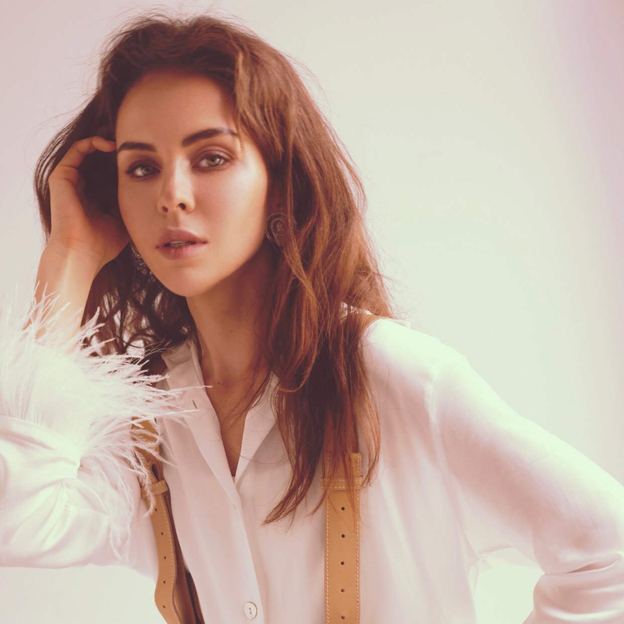 Yulia Delani: Artist - Jose Art Gallery