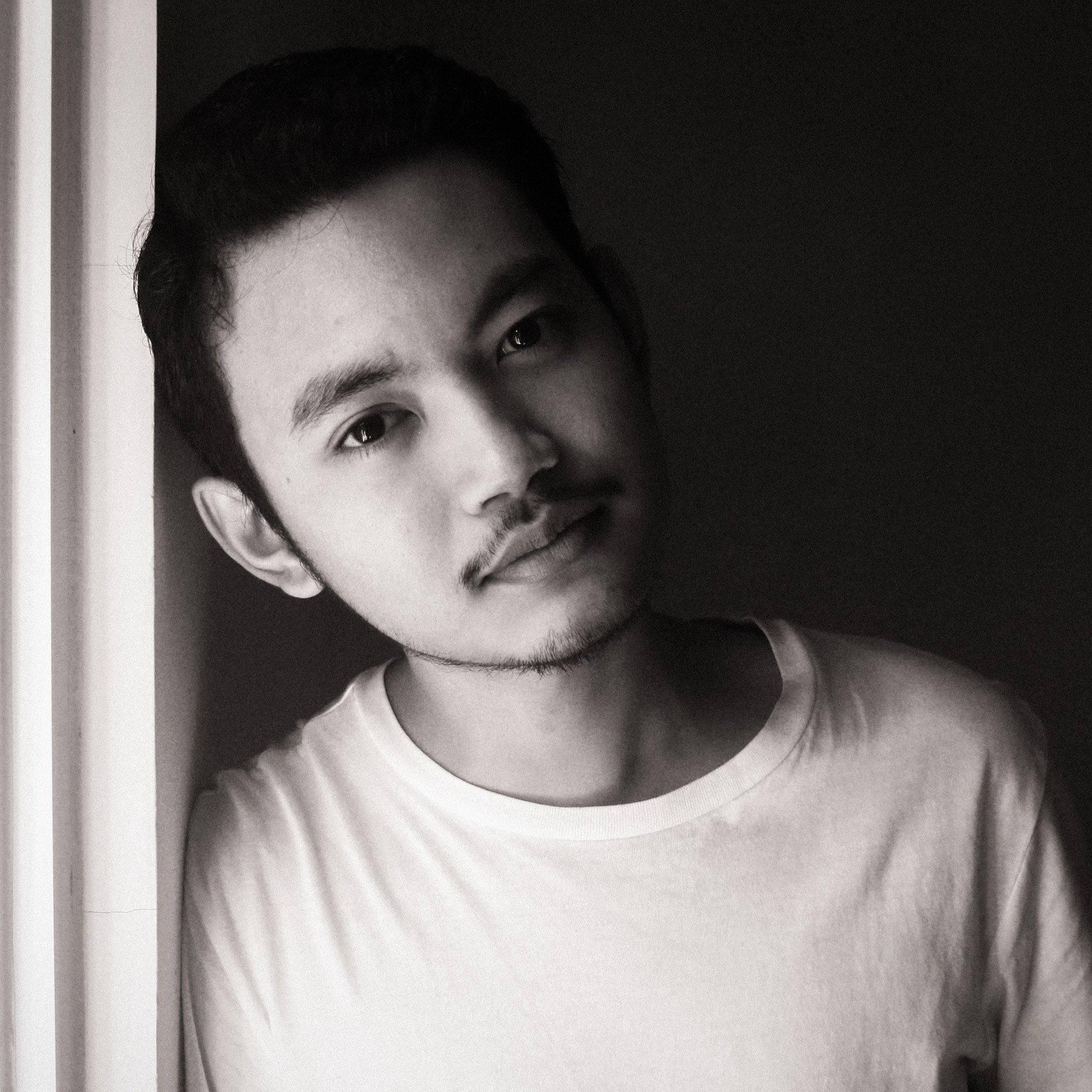 Angga Pratama: Artist - Jose Art Gallery