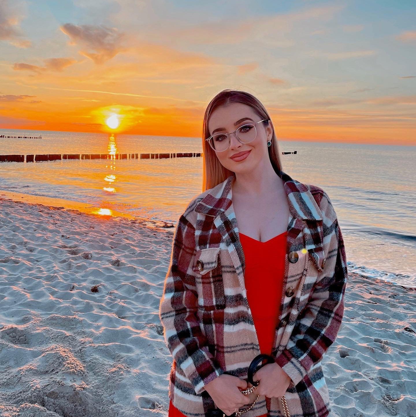 Merlusca Rebeca: Artist - Jose Art Gallery