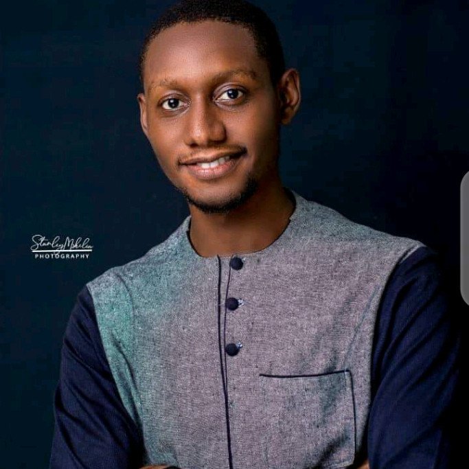 Maina Sule: Artista - Jose Art Gallery